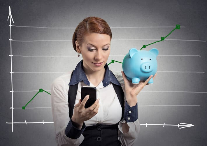 Qtrade vs. Questrade: Fees, Pros, Cons, and More